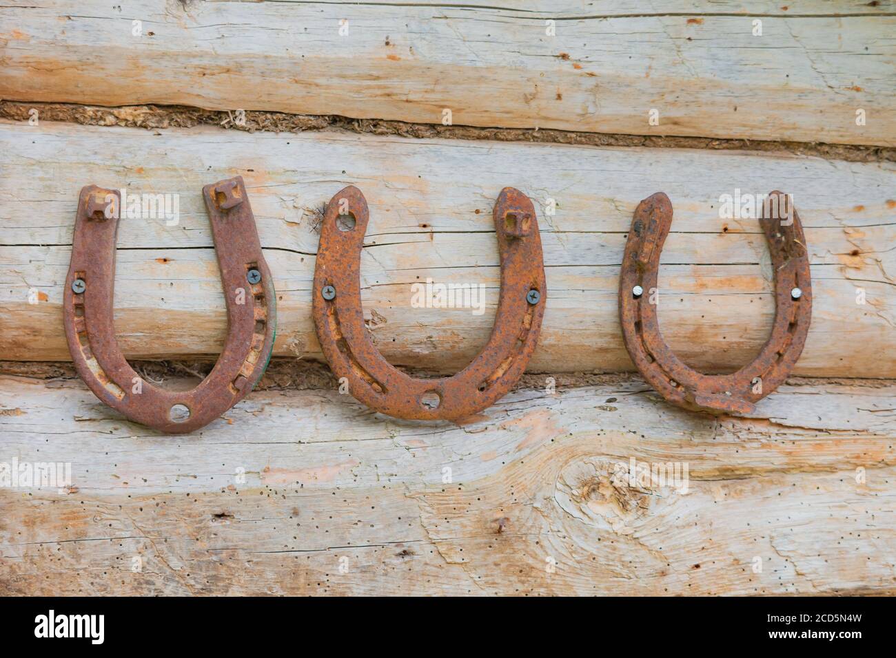 Old horseshoes hi-res stock photography and images - Alamy