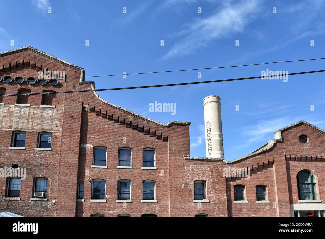 LOS ANGELES, CALIFORNIA - 12 FEB 2020: The Brewery Arts Complex ...