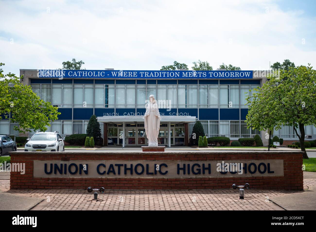 Prepares to reopen hi-res stock photography and images - Alamy