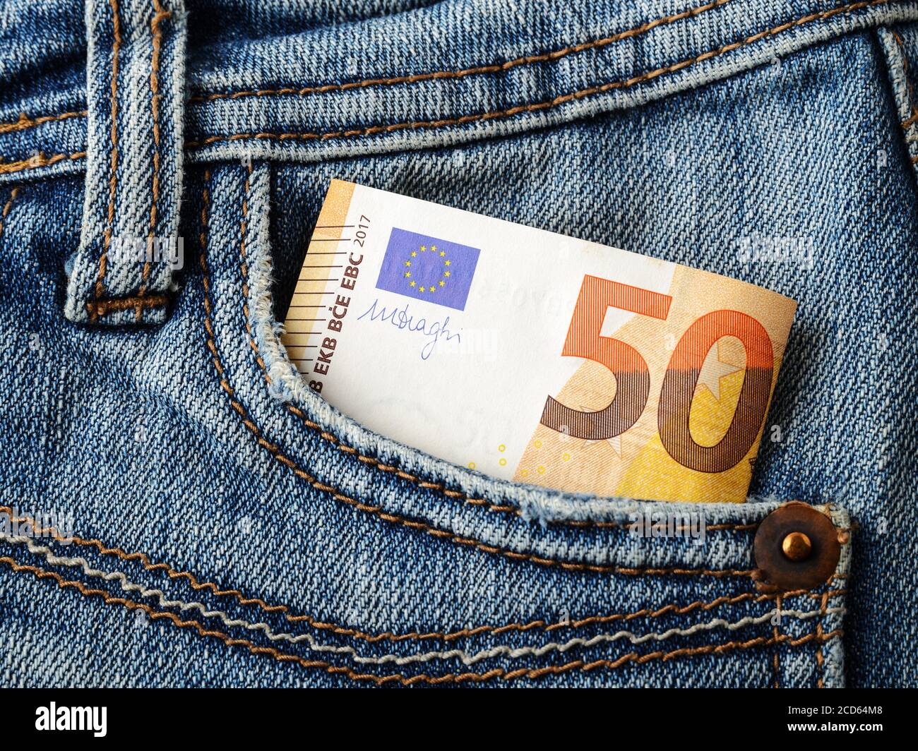 Euro banknote counterfeiting hi-res stock photography and images - Alamy