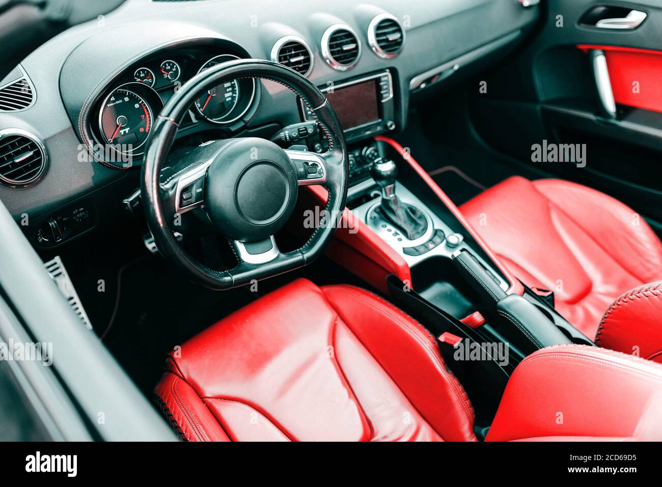 Old and new logos hi-res stock photography and images - Alamy