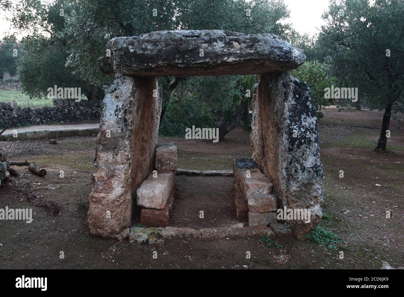 Megalithic structure hi-res stock photography and images - Alamy