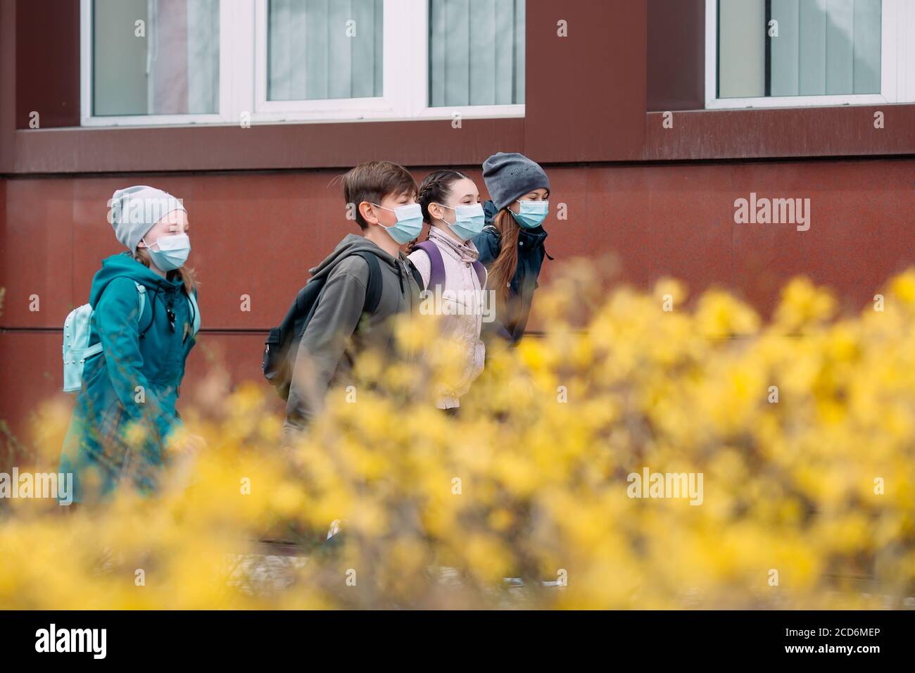 Children leave school students hi-res stock photography and images - Alamy