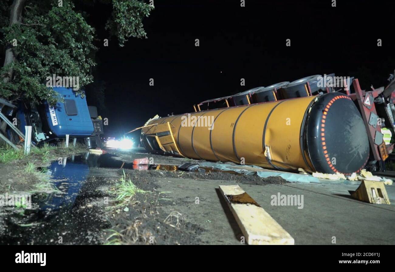 Bitumen tank hi-res stock photography and images - Alamy