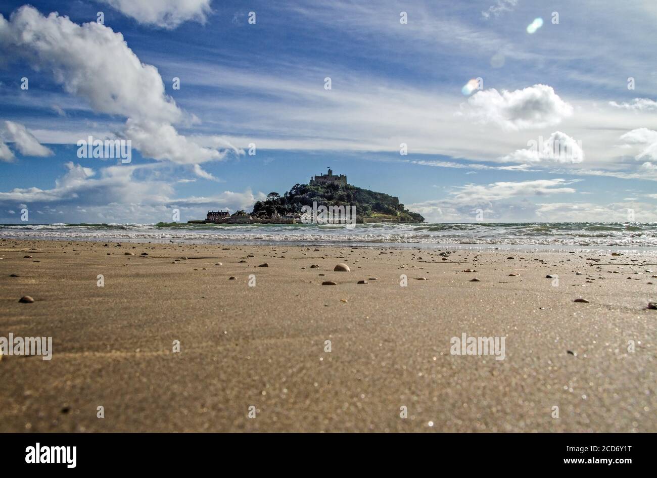St Michael’s Mount, Marizion, Cornwall seen over the pebbles on ...