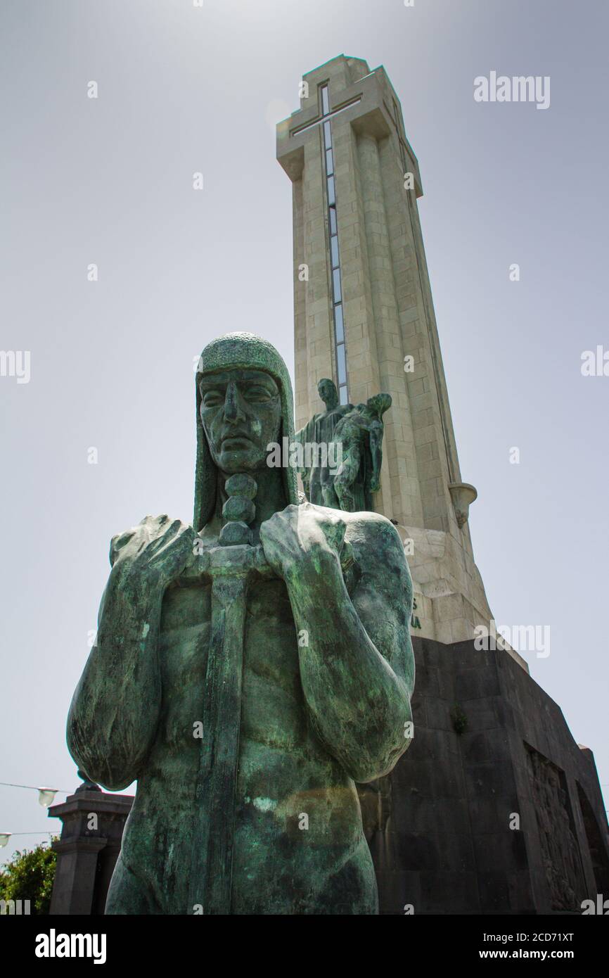 Monument to the Fallen of the Spanish Civil War (los Caídos) in Santa ...