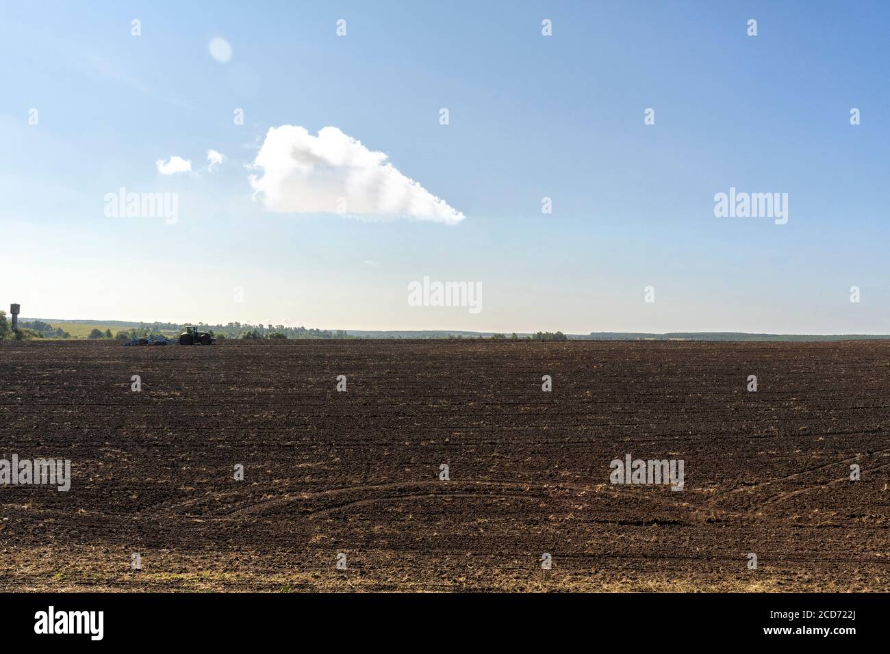 Agronomy distance hi-res stock photography and images - Alamy