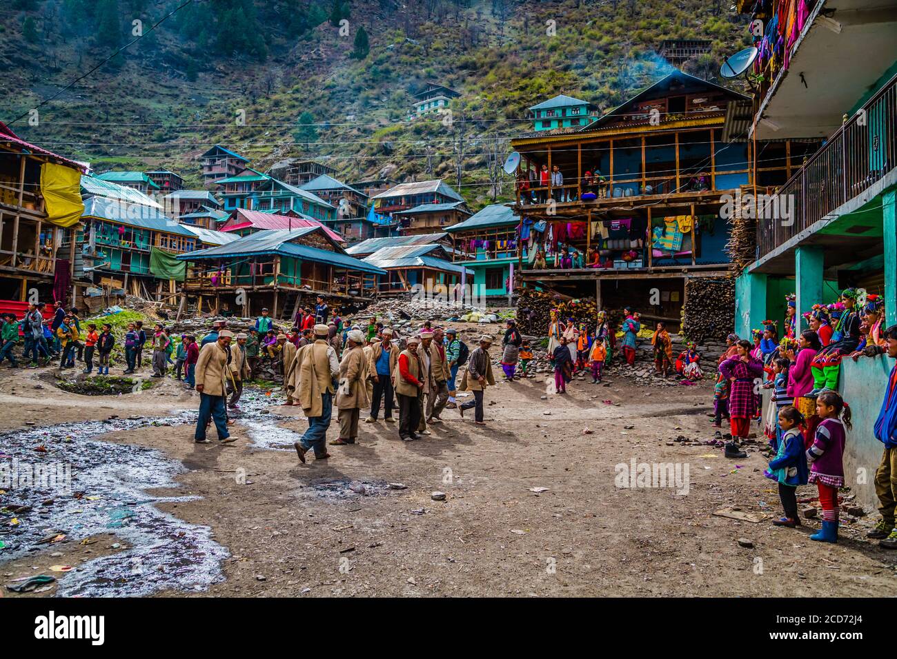 Malana village hi-res stock photography and images - Alamy
