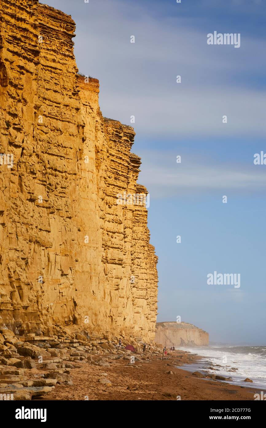 Dangerous cliffs geology sandstone hi-res stock photography and images ...