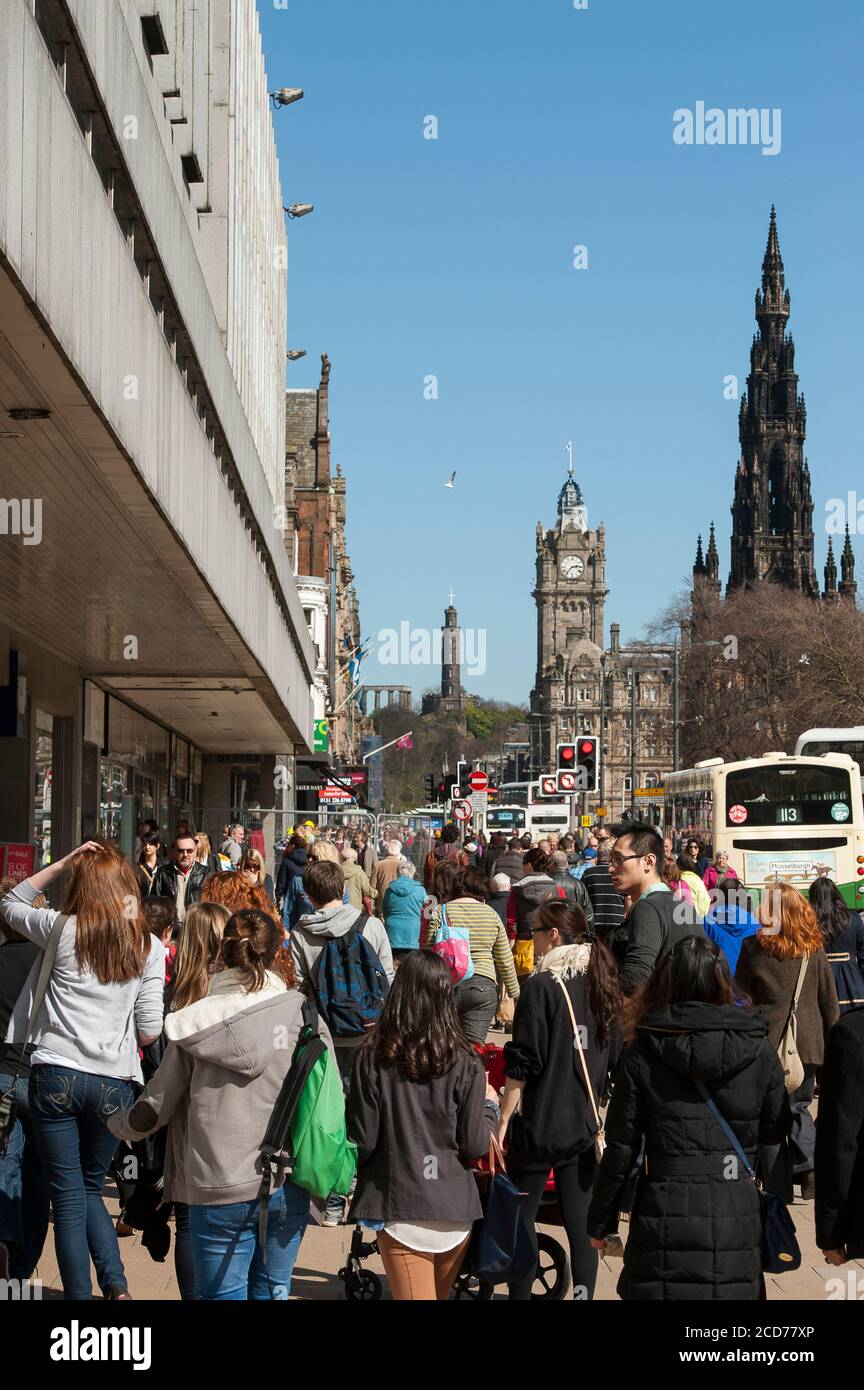 Shopping center scotland hi-res stock photography and images - Alamy