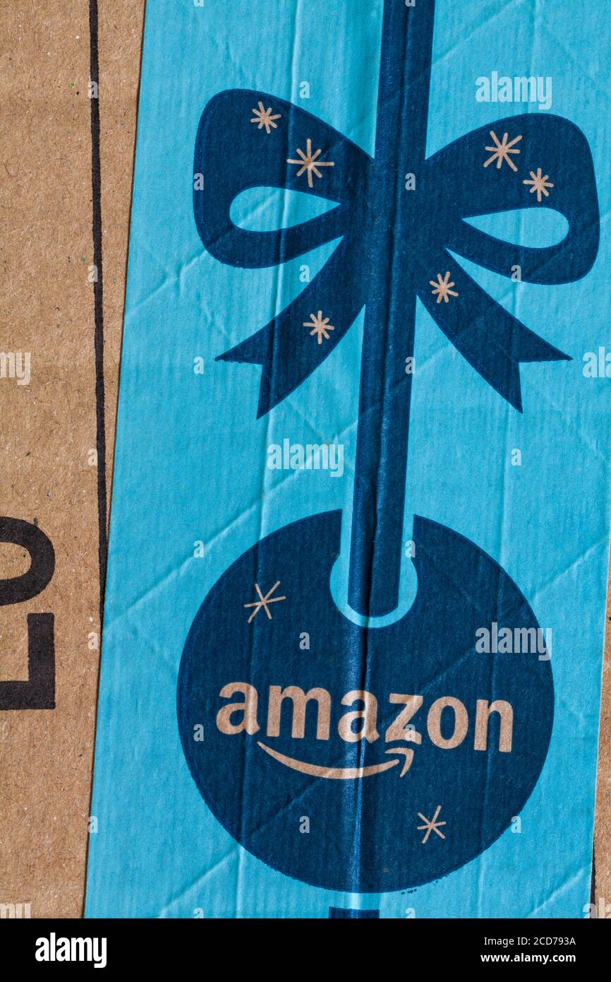 Amazon box tape hi-res stock photography and images - Alamy