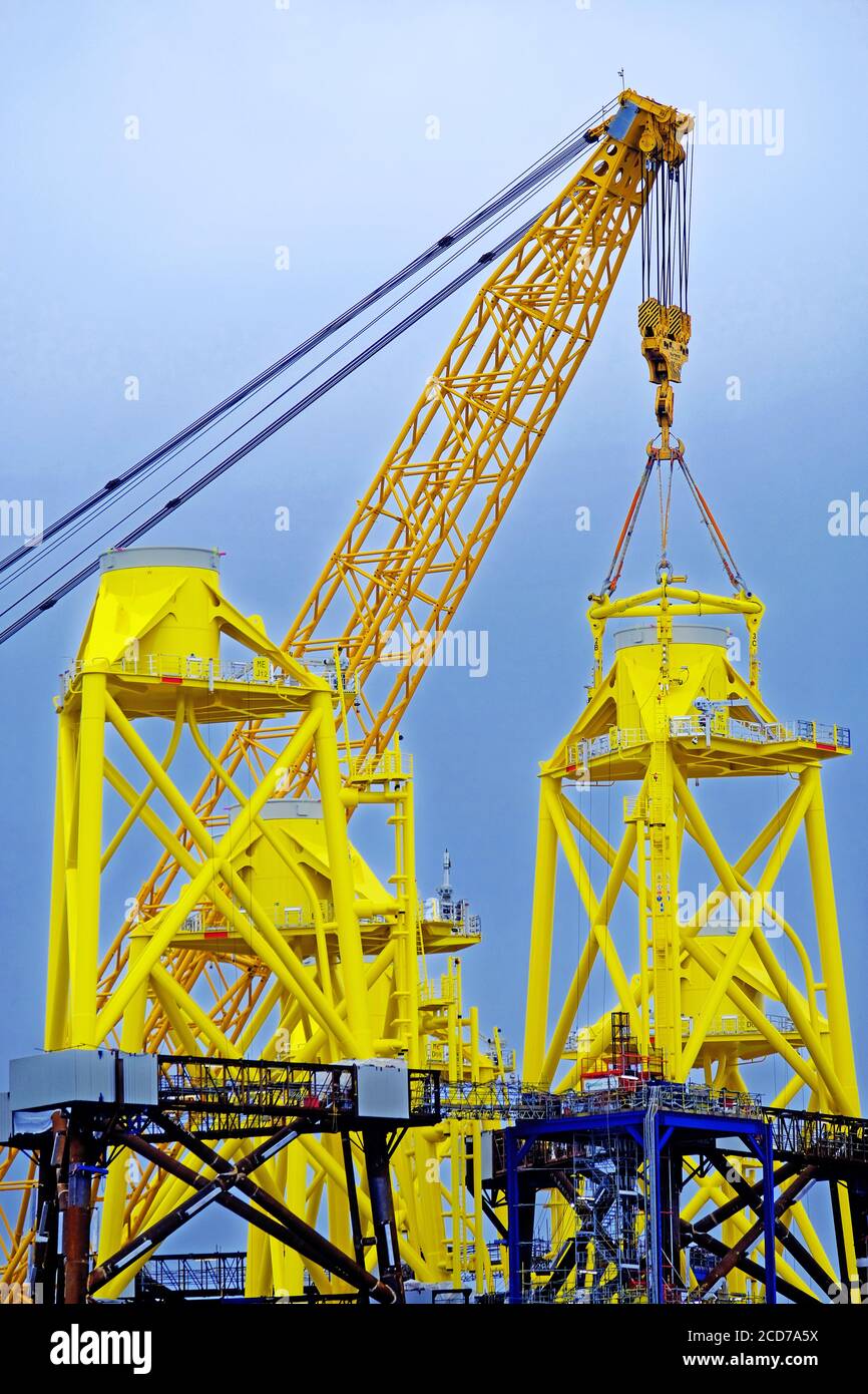 Smulders howdon tyneside yard hi-res stock photography and images - Alamy