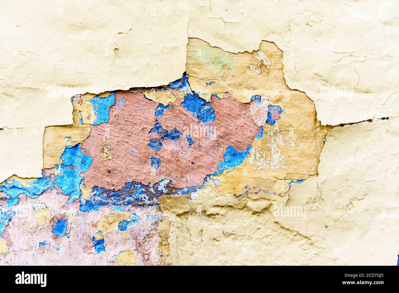 Close-up shot of peeling damaged plaster wall Stock Photo - Alamy