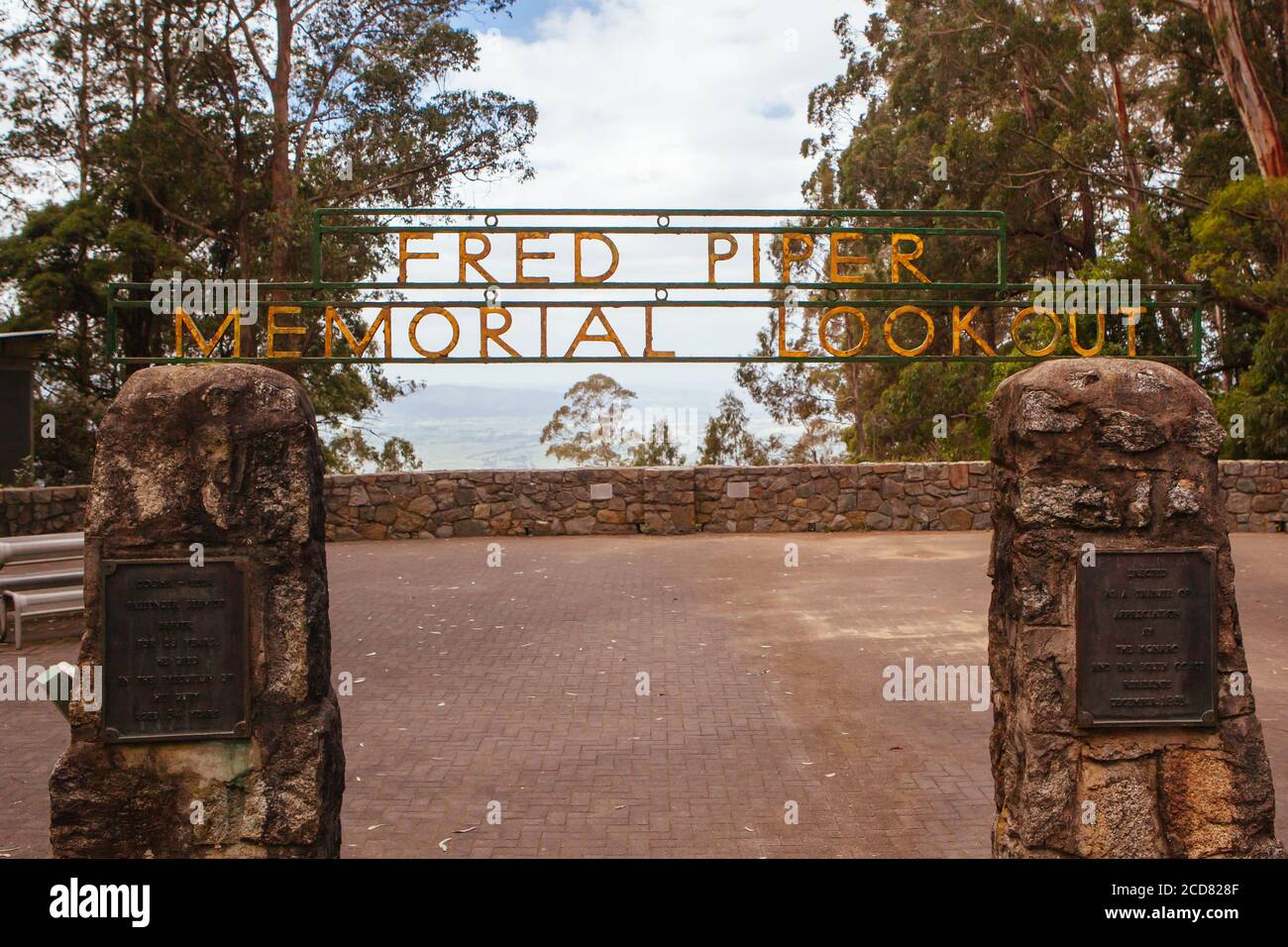 Fred Piper Memorial Lookout Australia Stock Photo - Alamy
