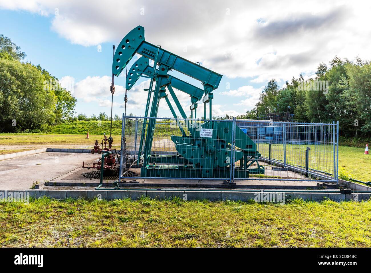 Crude oil production, onshore oil, crude oil, oil production, Onshore ...