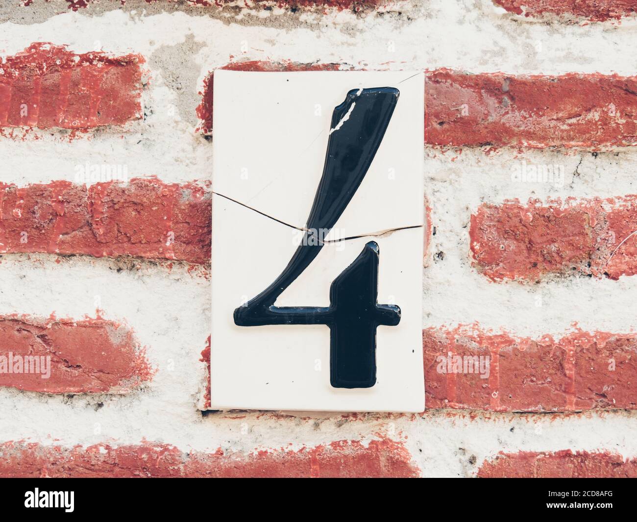 House number 4 ceramic sign hi-res stock photography and images - Alamy