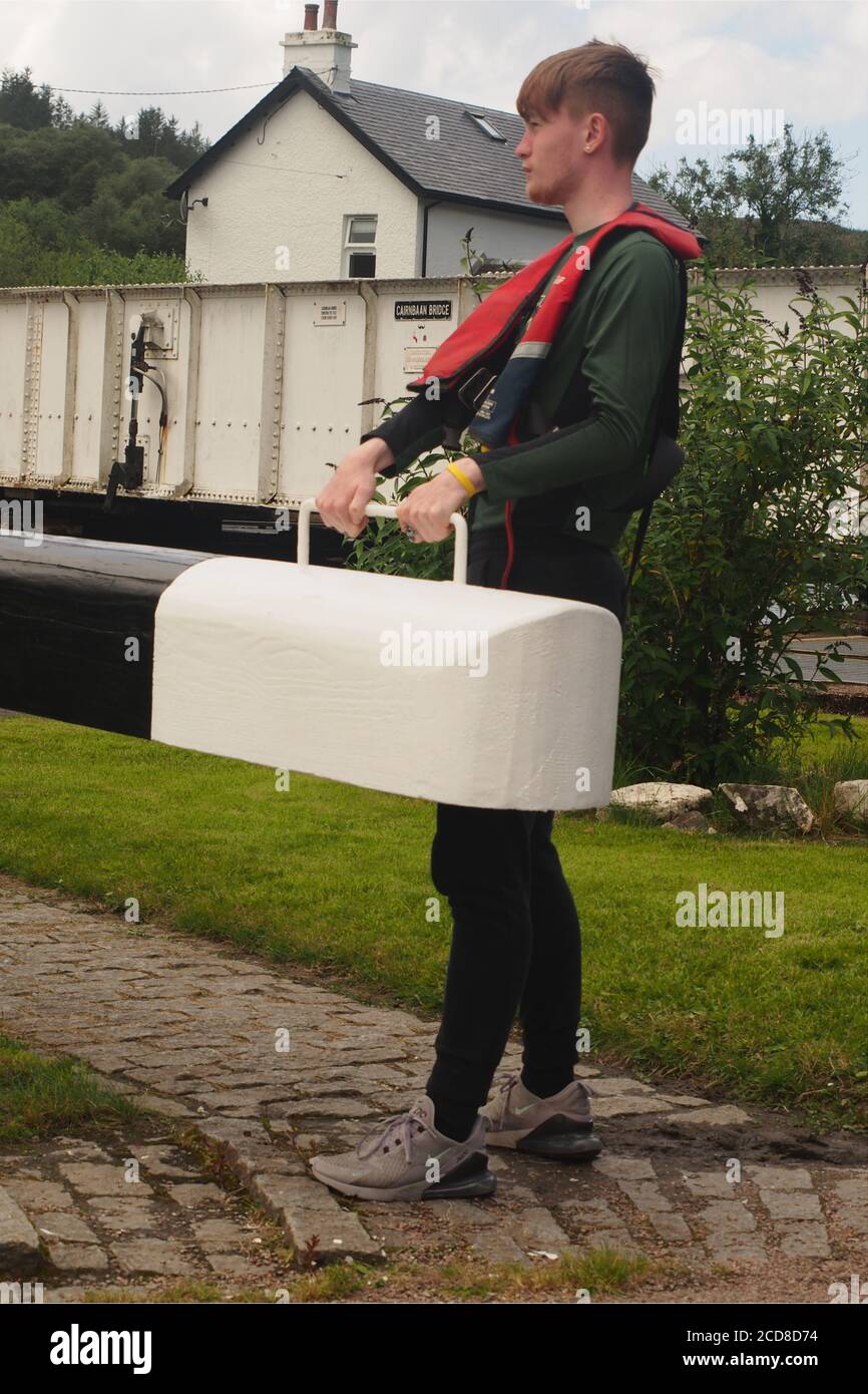 Charge beam hi-res stock photography and images - Alamy