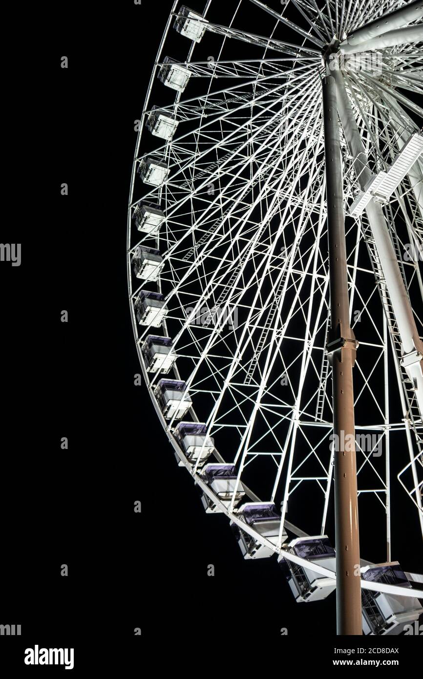 Night time image of the Worthing Observation Wheel on Worthing seafront ...