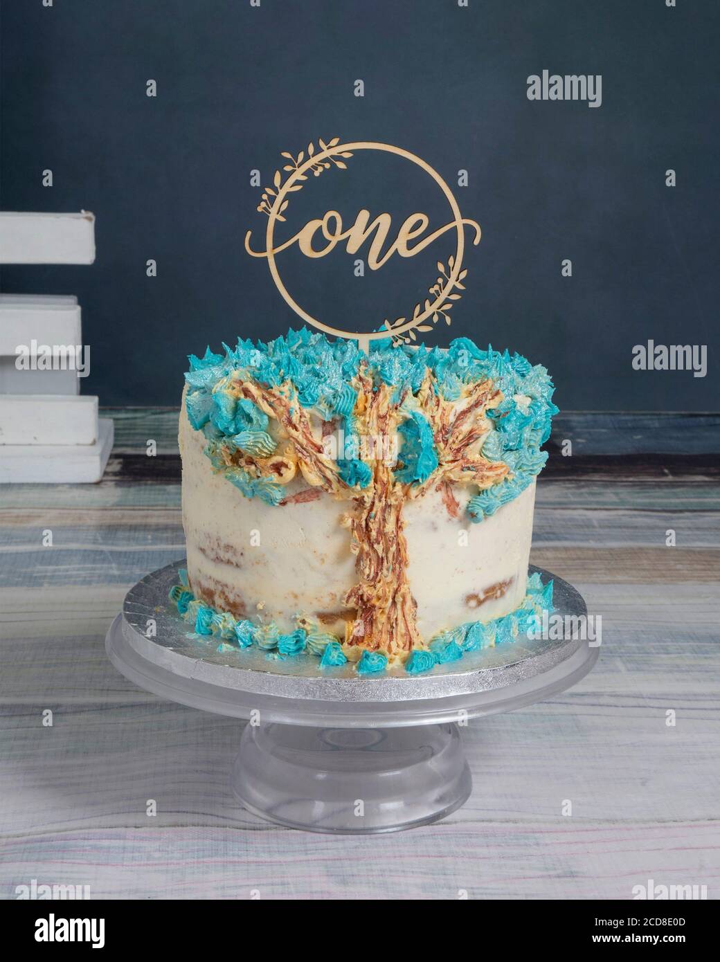 Professional cake hi-res stock photography and images - Alamy