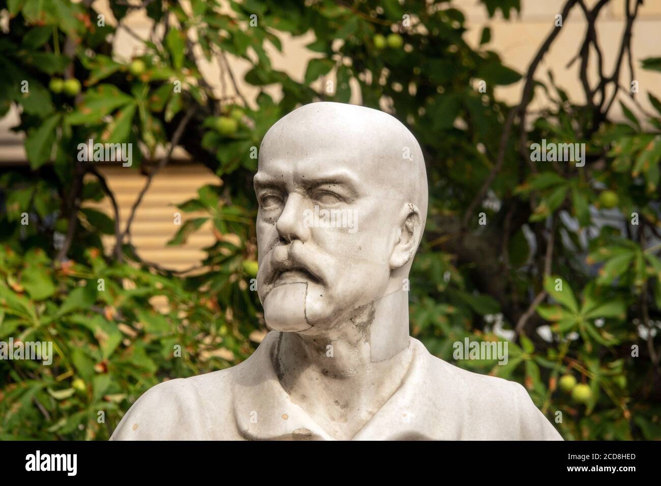 Robert koch statue hi-res stock photography and images - Alamy