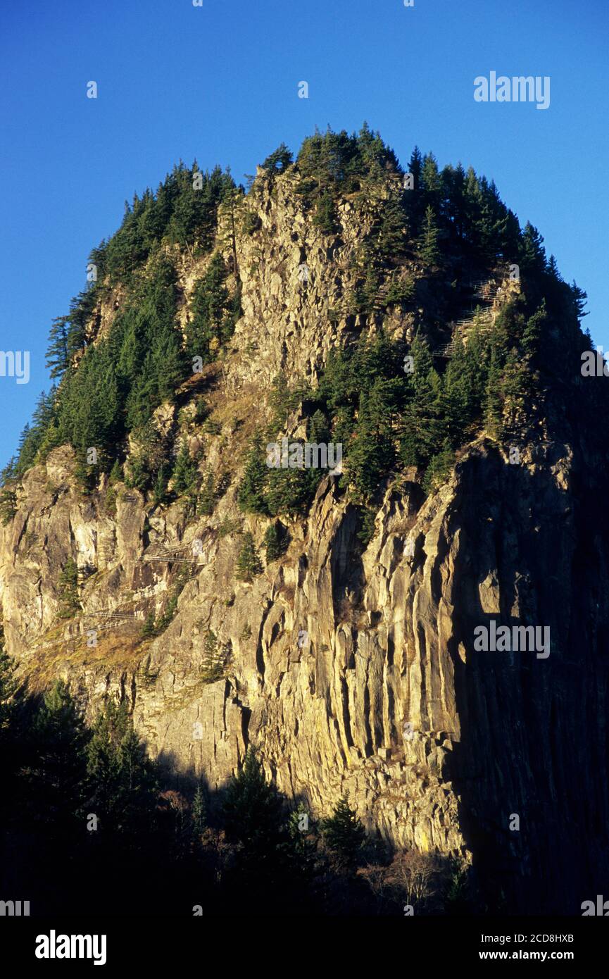 Beacon Rock, Beacon Rock State Park, Columbia River Gorge National ...