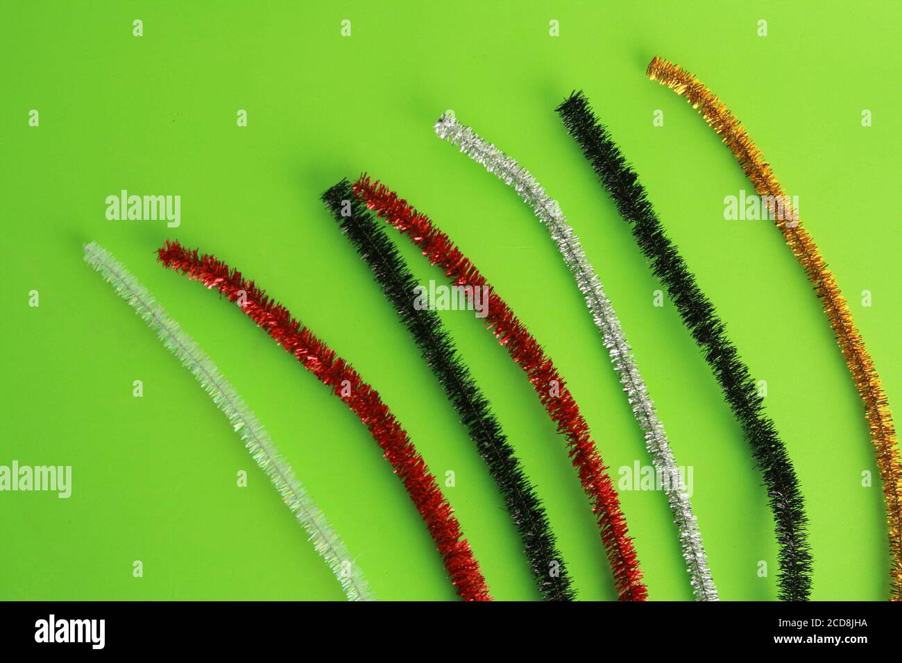 Pipe cleaner crafts hi-res stock photography and images - Alamy