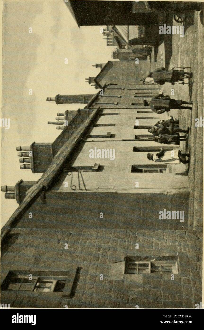 Red sandstone cottages hi-res stock photography and images - Alamy