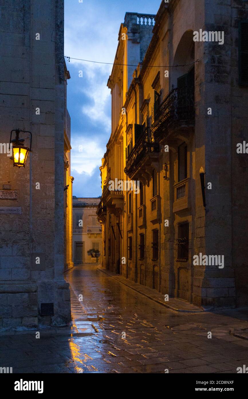 Mdina at night malta hi-res stock photography and images - Alamy
