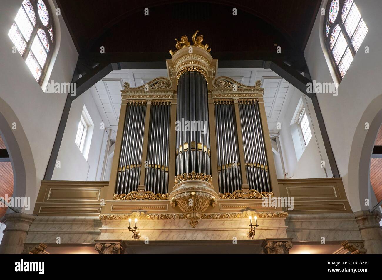 Church organ hi-res stock photography and images - Alamy