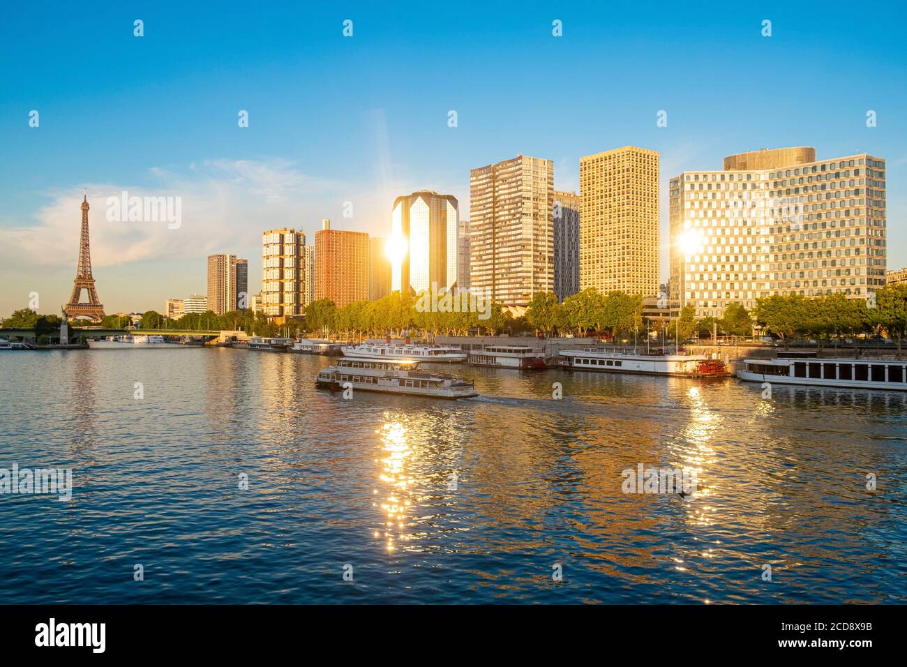 Seine district hi-res stock photography and images - Alamy