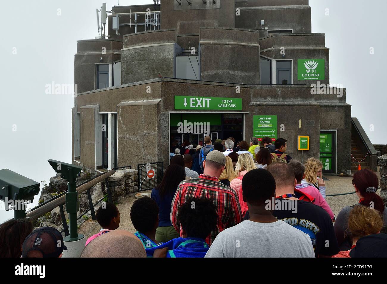 Waiting cape town hi-res stock photography and images - Alamy