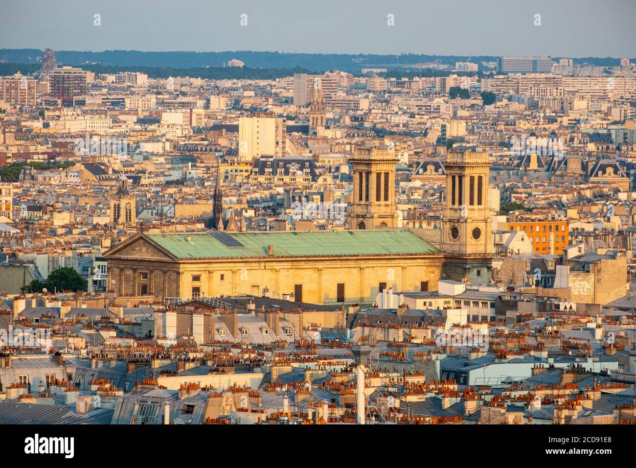 Zinc roofs paris hi-res stock photography and images - Alamy