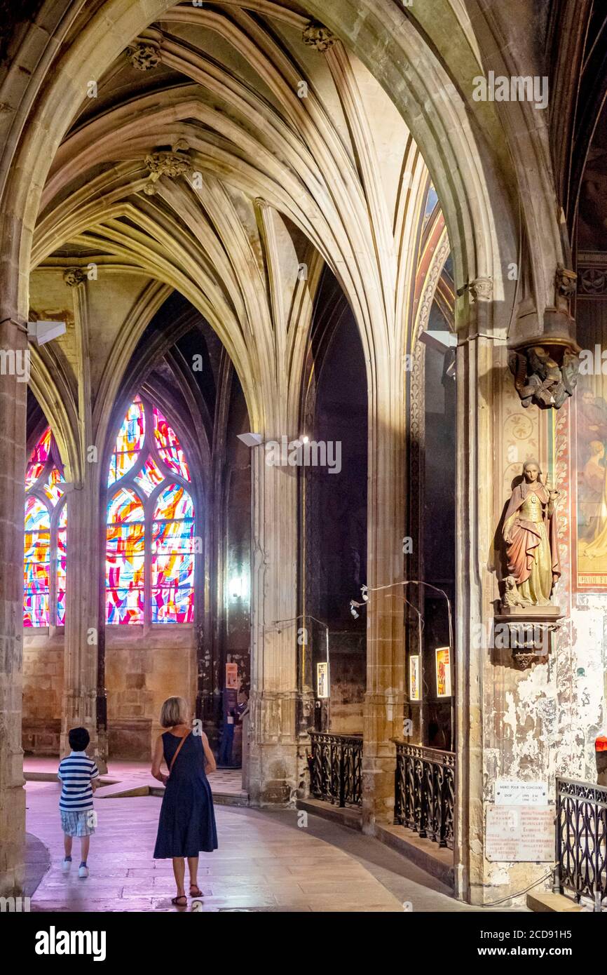 Saint Severin Church High Resolution Stock Photography and Images - Alamy