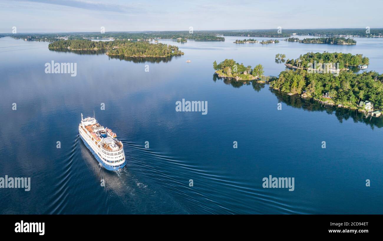 Thousand islands ontario aerial hi-res stock photography and images - Alamy