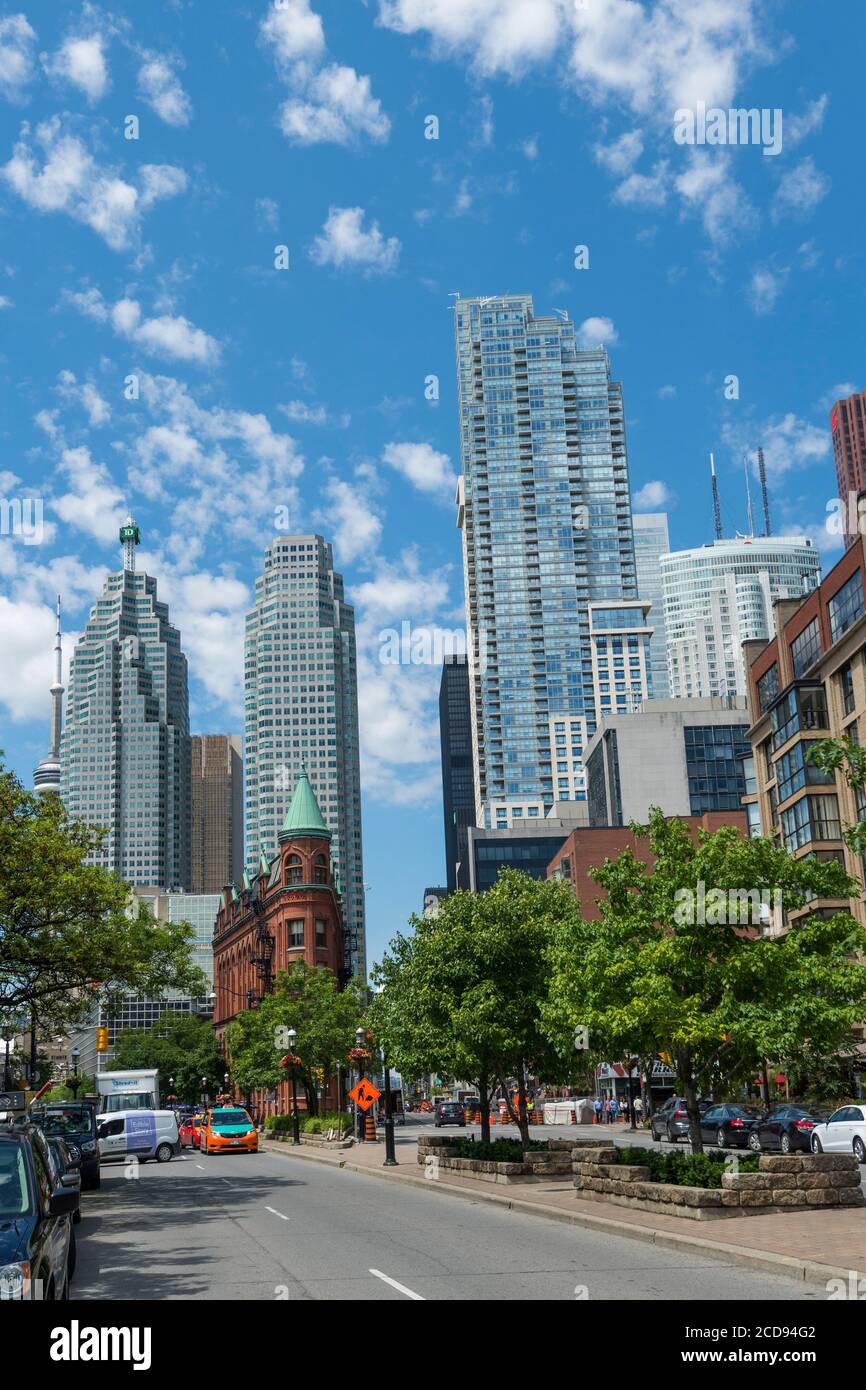Toronto front street hi-res stock photography and images - Alamy