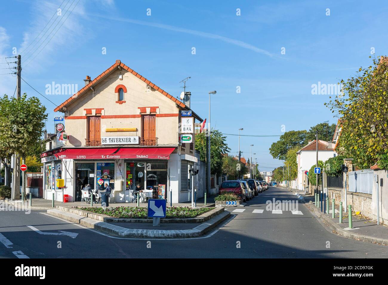 Bondy hi-res stock photography and images - Alamy