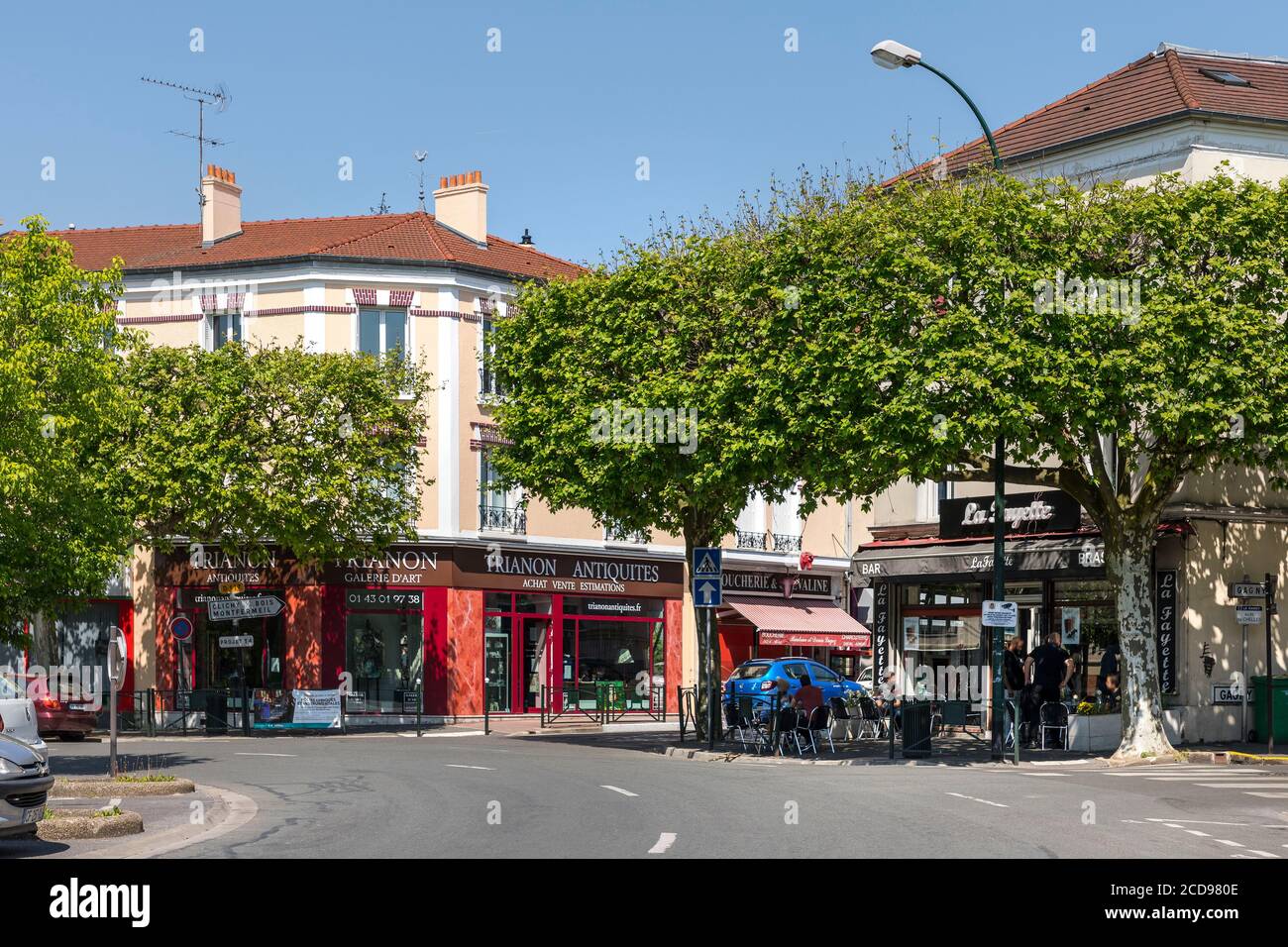 France, Seine Saint Denis, Le Raincy, Roundabout Montfermeil Stock ...