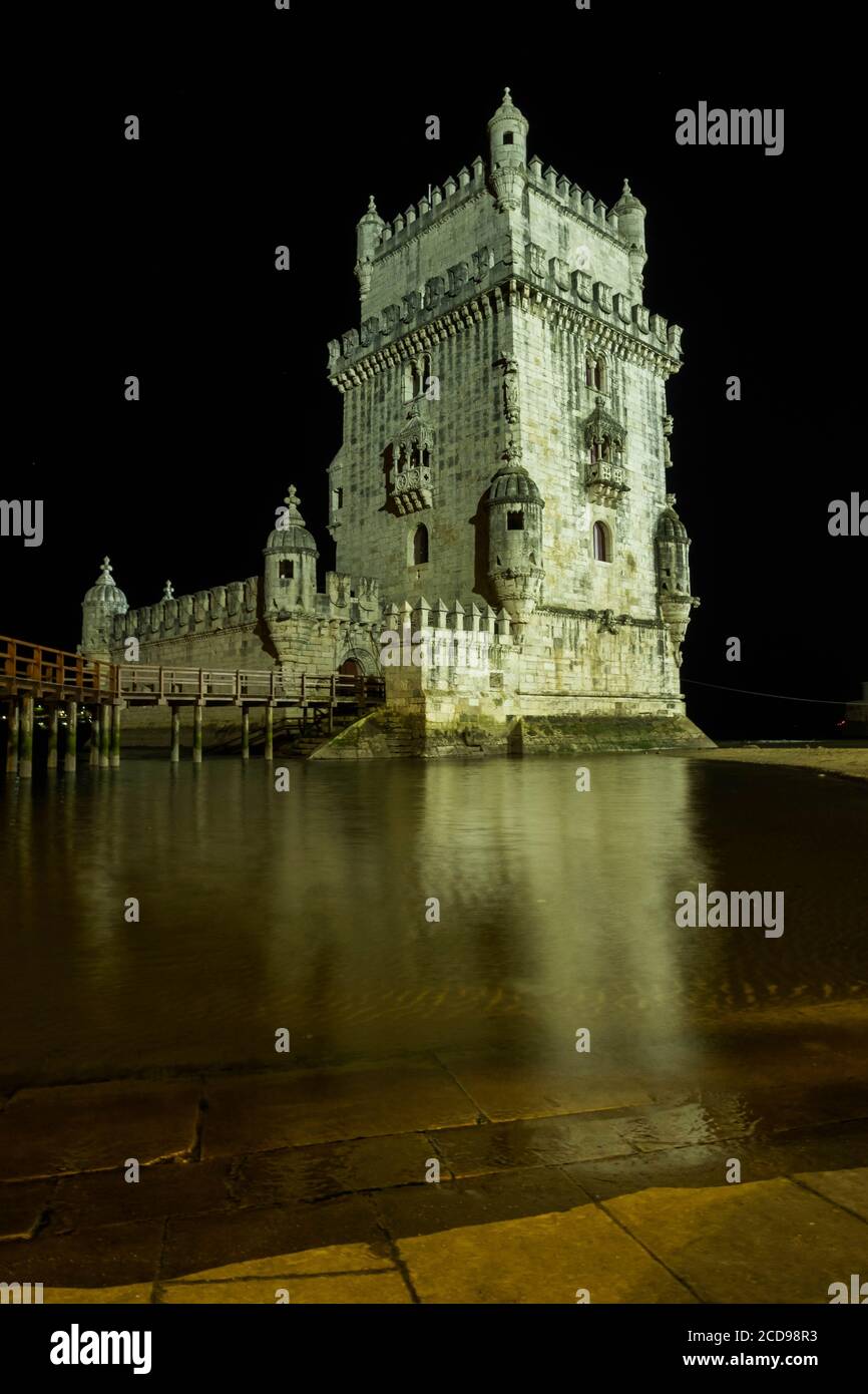 Bronze model hi-res stock photography and images - Alamy