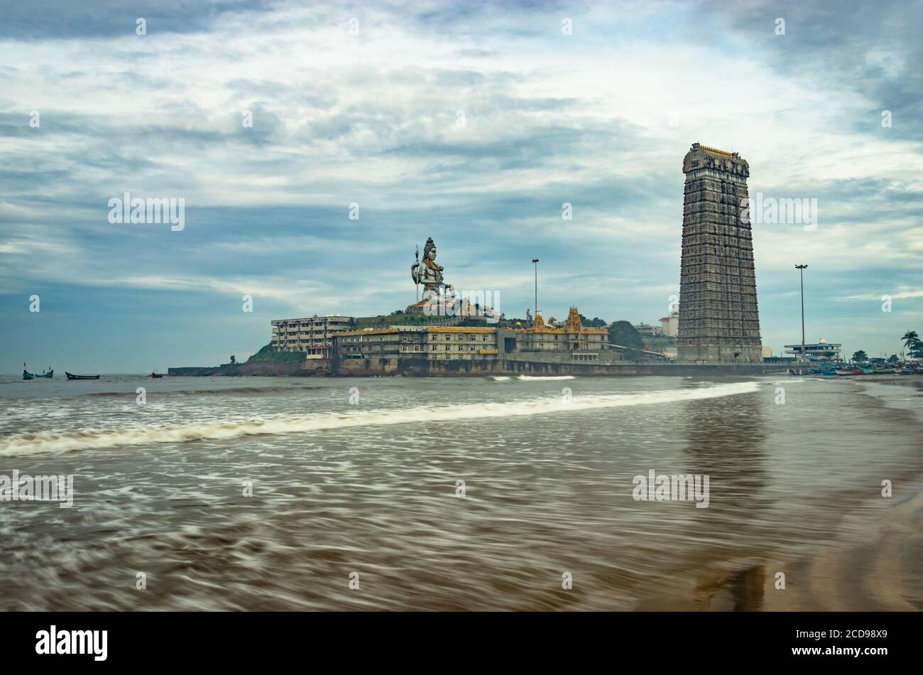 Murdeshwar god shiva temple hi-res stock photography and images - Alamy