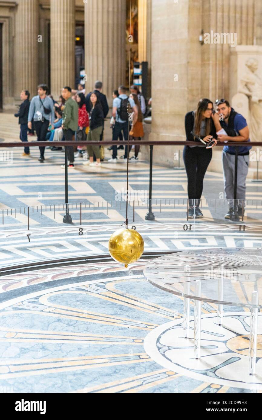 Foucault pendulum at pantheon in paris hi-res stock photography and ...