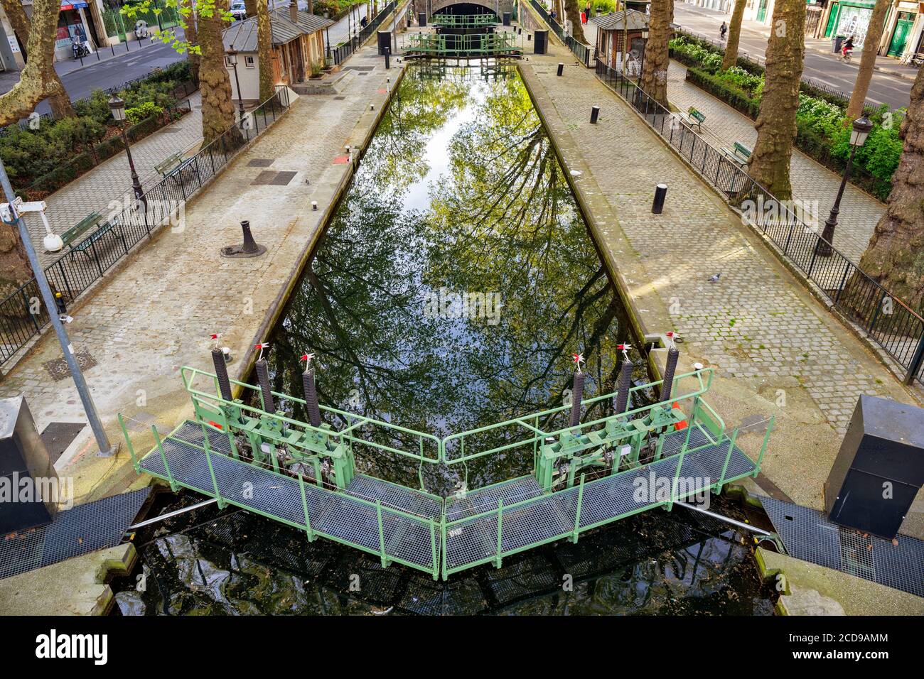 Martin temple hi-res stock photography and images - Alamy