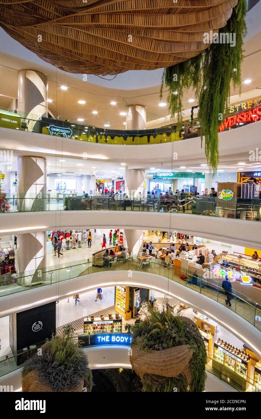 Myanmar (Burma), Yangon, Bogyoke Shopping Center Stock Photo - Alamy