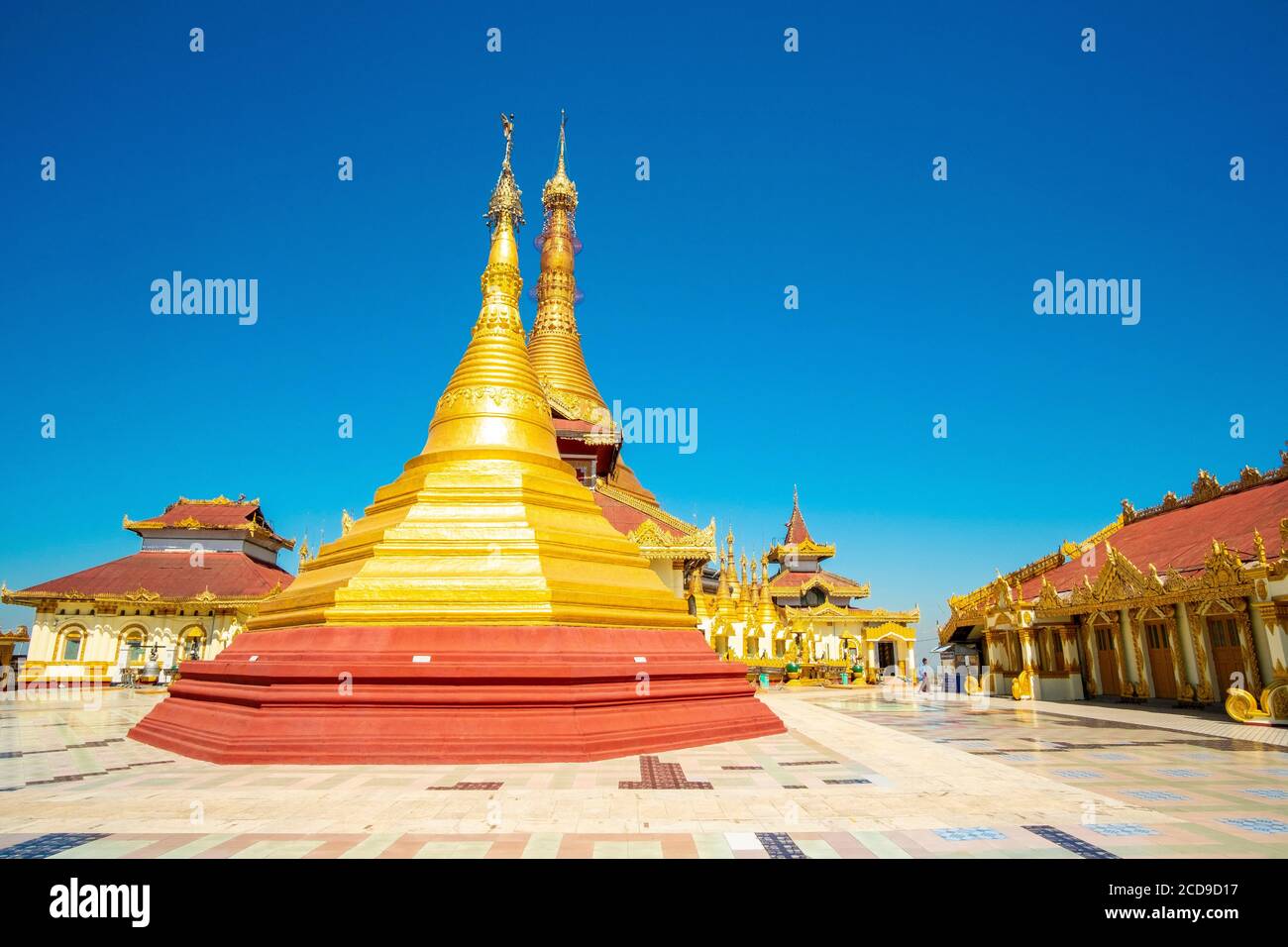 Moulmein pagoda hi-res stock photography and images - Alamy