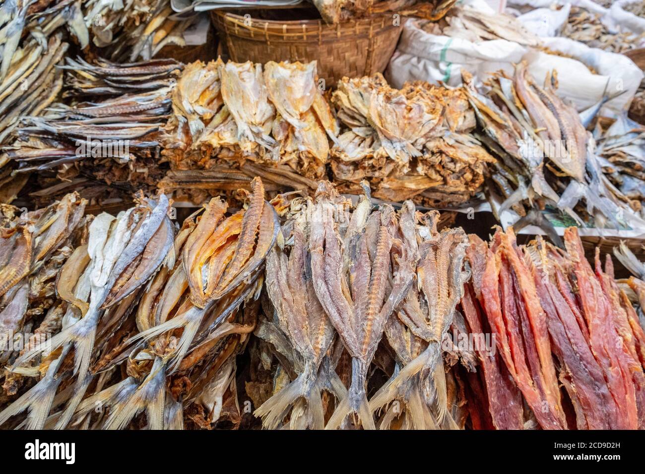 Myanmar fish hi-res stock photography and images - Alamy