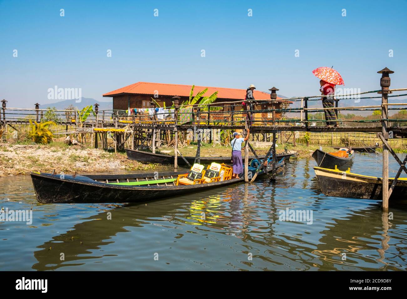 Stilt bridge hi-res stock photography and images - Alamy