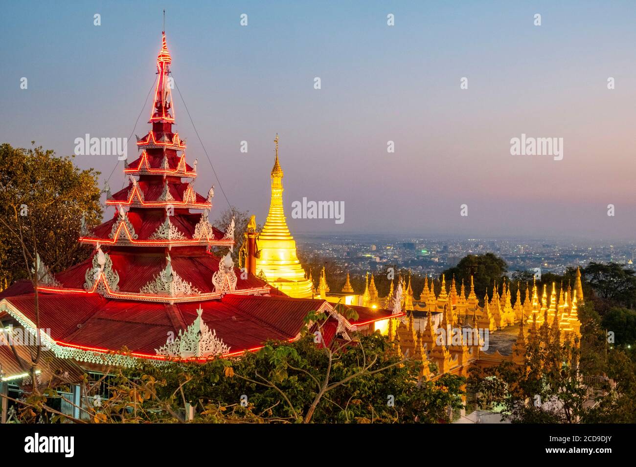 Mandalay hill pagoda hi-res stock photography and images - Alamy
