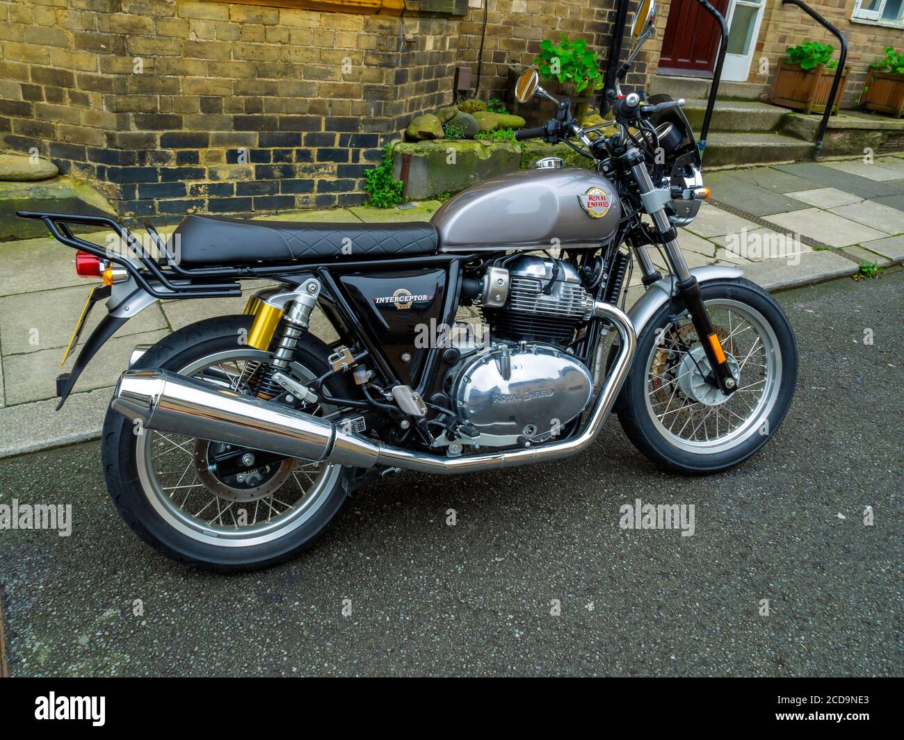 2018 registered Royal Enfield 650cc Interceptor twin cylinder motor ...