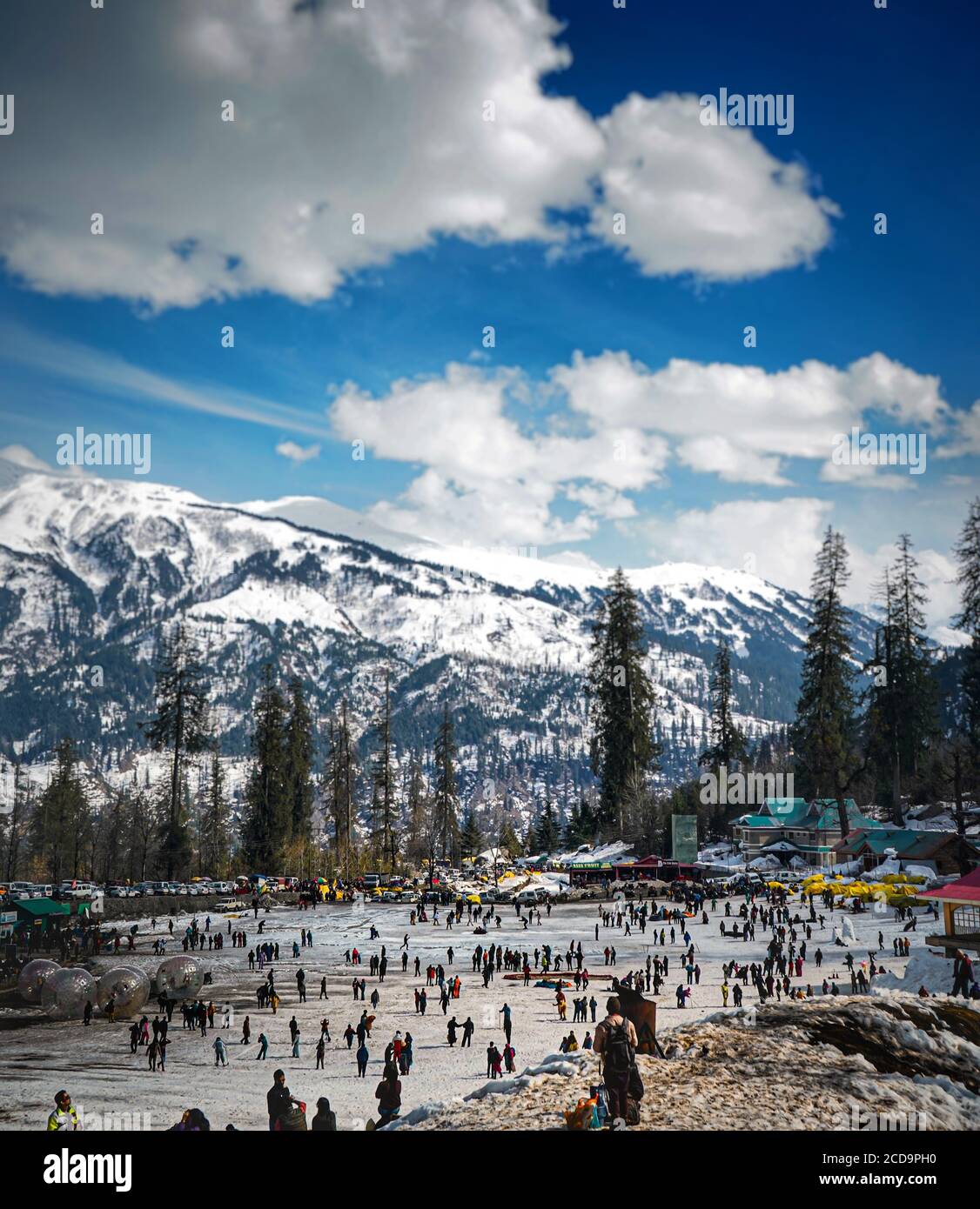 Vertical shot of the Solang Valley in India Stock Photo - Alamy