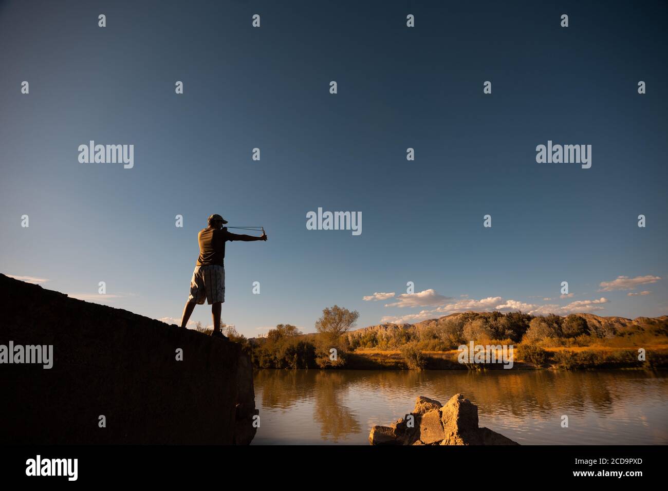 Slingshot action hi-res stock photography and images - Alamy