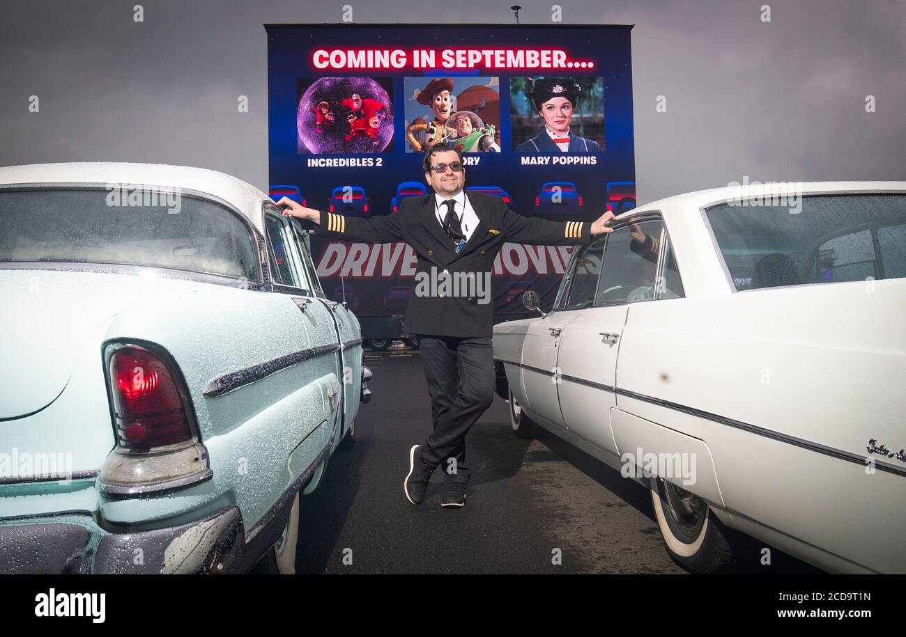 Dj set up hi-res stock photography and images - Alamy